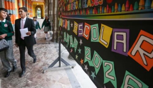 Regreso a clases 2025; fechas de puentes escolares y vacaciones para ...